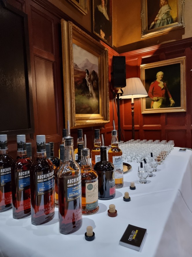Whisky Tasting at Rossdhu House, Loch Lomond – Bespoke Single Malt ...